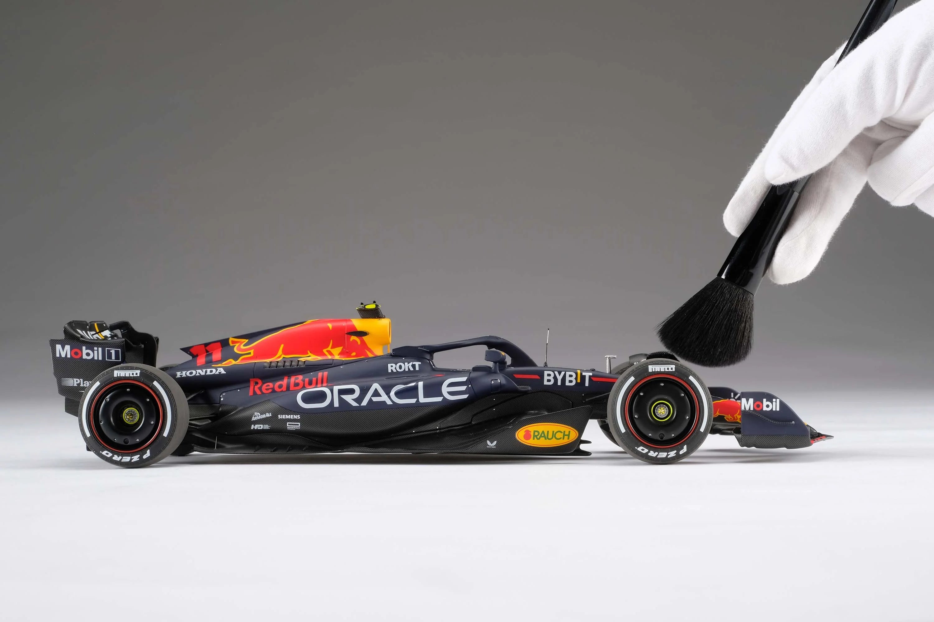 Oracle Red Bull Racing RB19 - Decoración de la temporada 2023 | Sergio ...